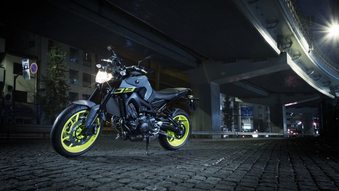 YAMAHA MT-09 GETS NEW COLOURS FOR 2016 – i-Moto.my