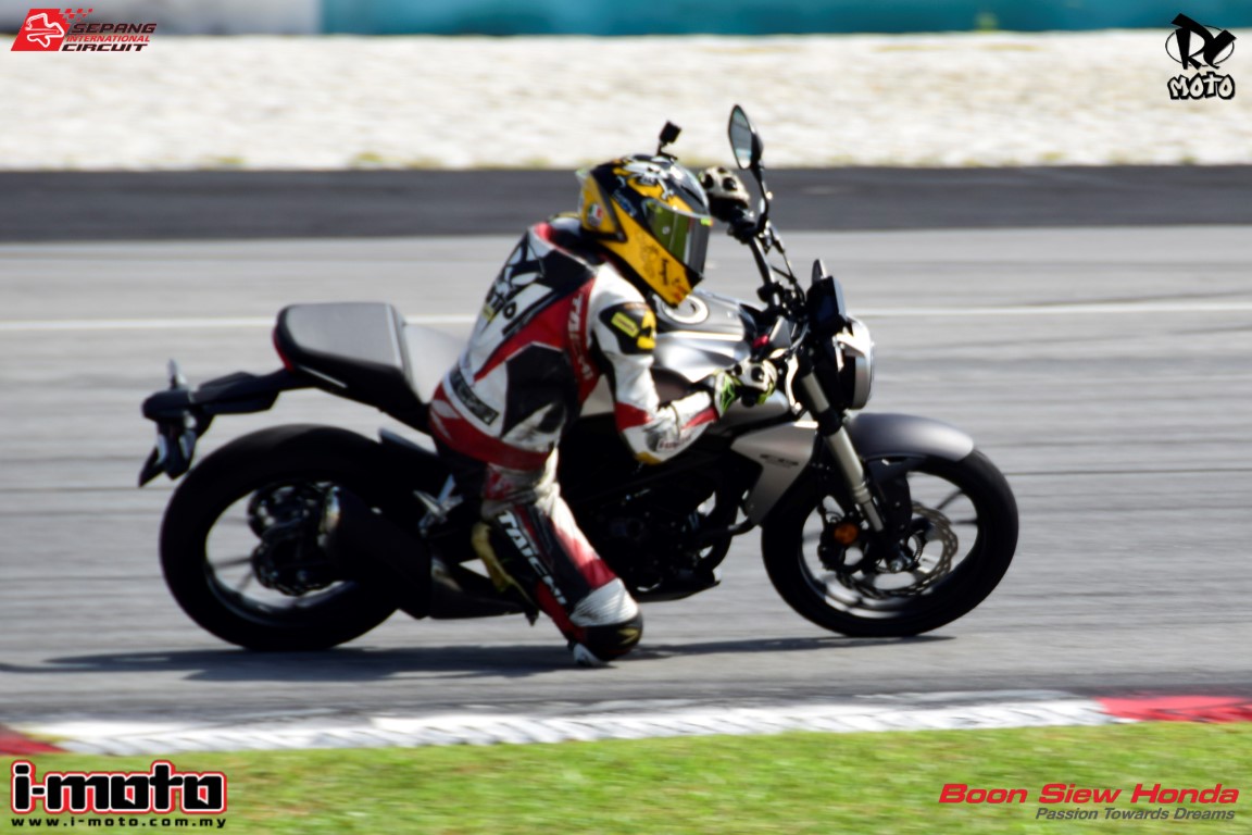 FIRST RIDE: HONDA CB250R – i-Moto.my